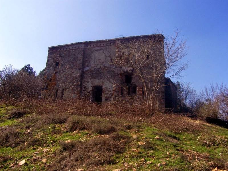 Da Roviasca ai forti Burotto e Baraccone